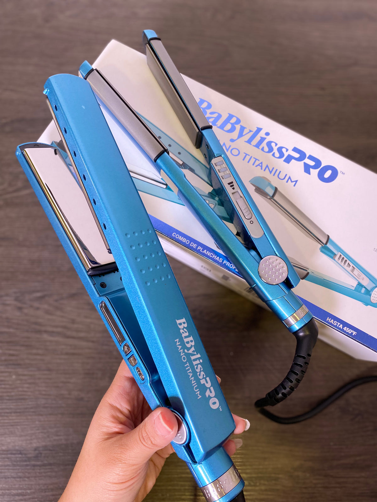 Juego De Planchas Babyliss Pro Nano Titanium 1-1/4" + 1" | MegaStore